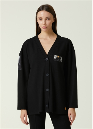 Agaleevic Kadın Siyah V Yaka Patch Detaylı Hırka S EU Agaleevic Kadın Siyah V Yaka Patch Detaylı Hırka S EU