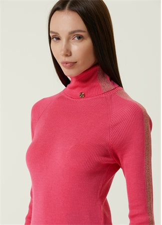 Balmain Kadın Şeftali Balıkçı Yaka Simli Şeritli Merino Kazak Pembe 36 FR Balmain Kadın Şeftali Balıkçı Yaka Simli Şeritli Merino Kazak Pembe 36 FR