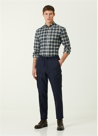Corneliani Erkek Lacivert Beli Kordonlu Yün Kargo Pantolon 54 IT Corneliani Erkek Lacivert Beli Kordonlu Yün Kargo Pantolon 54 IT