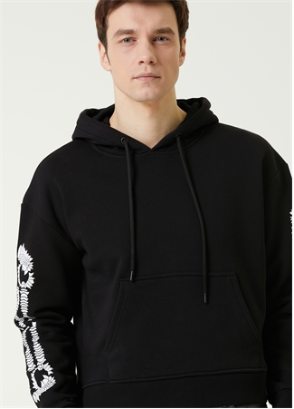 Cult of Cuddle Erkek Siyah Kapüşonlu Kontrast Baskılı Sweatshirt S EU Cult of Cuddle Erkek Siyah Kapüşonlu Kontrast Baskılı Sweatshirt S EU