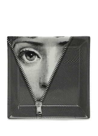 Fornasetti No 401 Siyah Beyaz Dekoratif Porselen Tabak