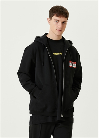 VETEMENTS Erkek Siyah Kapüşonlu Baskılı Sweatshirt S EU VETEMENTS Erkek Siyah Kapüşonlu Baskılı Sweatshirt S EU