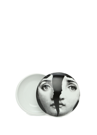 Fornasetti Siyah Beyaz Baskılı Porselen Dekoratif Kutu Fornasetti Siyah Beyaz Baskılı Porselen Dekoratif Kutu