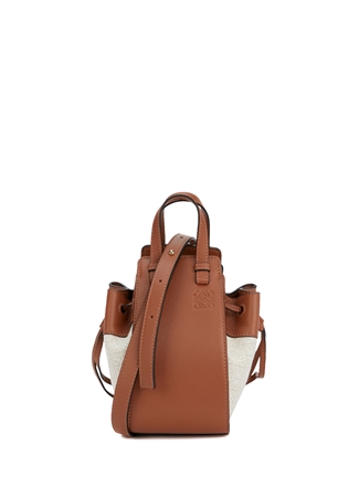 Loewe Kadın Hammock Taba Beyaz Deri Omuz Çantası Kahverengi EU Loewe Kadın Hammock Taba Beyaz Deri Omuz Çantası Kahverengi EU