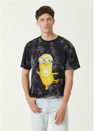 8-Bit by Mhrs Erkek Gri Batik Desenli Figür Detaylı T-shirt S EU 8-Bit by Mhrs Erkek Gri Batik Desenli Figür Detaylı T-shirt S EU