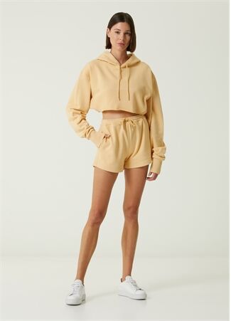 SOONTOBEANNOUNCED Kadın Bej Logo Baskılı Şort XS EU