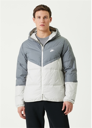 Nike Erkek Storm FIT Windrunner Beyaz Kapüşonlu Ceket S EU Nike Erkek Storm FIT Windrunner Beyaz Kapüşonlu Ceket S EU