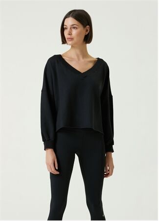 Nike Kadın Siyah V Yaka T-shirt XS EU