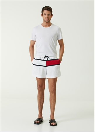 Tommy Hilfiger Erkek Beyaz Şerit Detaylı Mayo L Eu Tommy Hilfiger Erkek Beyaz Şerit Detaylı Mayo L Eu