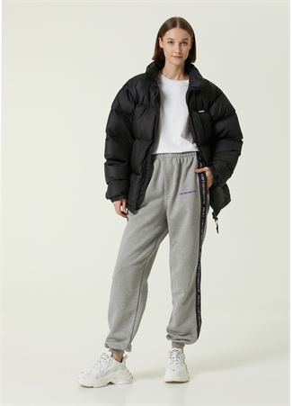 VETEMENTS Kadın Gri Logo Şeritli Jogger Eşofman Altı S EU VETEMENTS Kadın Gri Logo Şeritli Jogger Eşofman Altı S EU