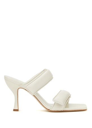 Gia Couture xPernille Teisbaek Kadın Beyaz Deri Terlik 36 EU Gia Couture xPernille Teisbaek Kadın Beyaz Deri Terlik 36 EU