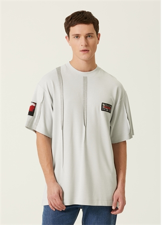 Agaleevic Erkek Gri Patch Detaylı T-shirt L/XL EU Agaleevic Erkek Gri Patch Detaylı T-shirt L/XL EU