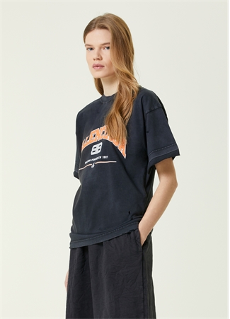 Balenciaga Kadın Siyah Bisiklet Yaka Logolu T-shirt XS EU