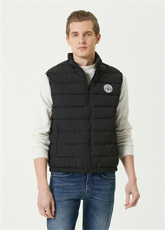 Versace Erkek Siyah Logo Detaylı Dış Yelek 54 IT Versace Erkek Siyah Logo Detaylı Dış Yelek 54 IT