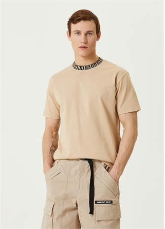 Ambush Erkek Bej Yakası Jakarlı T-shirt Gri S Eu Ambush Erkek Bej Yakası Jakarlı T-shirt Gri S Eu