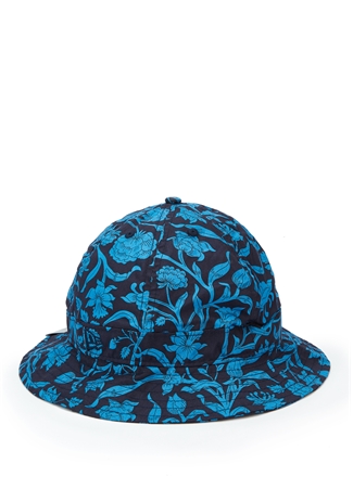 New Era Kadın Explorer Mavi Karışık Çiçek Desenli Şapka Lacivert S EU New Era Kadın Explorer Mavi Karışık Çiçek Desenli Şapka Lacivert S EU