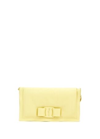 Salvatore Ferragamo Kadın Sarı Logolu Deri Omuz Çantası EU