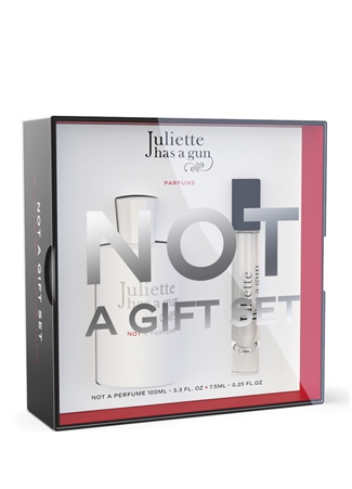 Juliette Has A Gun Not Gift 100 ml + 7,5 Parfüm Set Juliette Has A Gun Not Gift 100 ml + 7,5 Parfüm Set