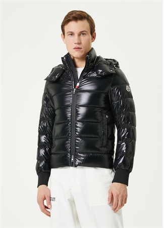 Moncler Erkek Siyah Kapüşonlu Puff Mont 0 US Moncler Erkek Siyah Kapüşonlu Puff Mont 0 US