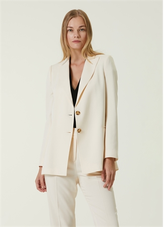 Beymen Collection Kadın Kırık Beyaz Kırlangıç Yaka Ceket 42 Beymen Collection Kadın Kırık Beyaz Kırlangıç Yaka Ceket 42