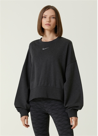 Nike Kadın NSW Collection Essentials Siyah T-shirt L EU Nike Kadın NSW Collection Essentials Siyah T-shirt L EU