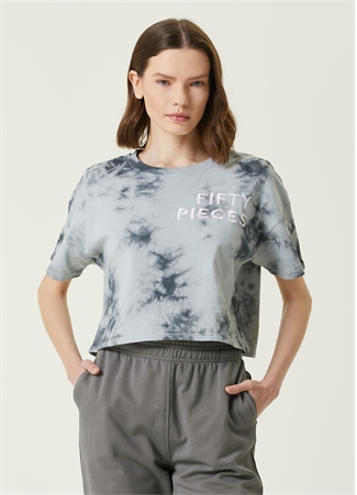 Fifty Pieces Kadın Gri Batik Desenli Logolu T-shirt XS EU