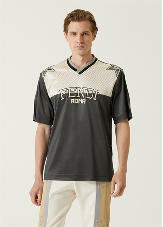Fendi Erkek Bej Siyah V Yaka File Garnili T-shirt S EU Fendi Erkek Bej Siyah V Yaka File Garnili T-shirt S EU
