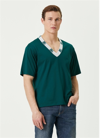 Dolce&gabbana Erkek Yeşil Yakası Logo Jakarlı T-shirt 44 It Dolce&gabbana Erkek Yeşil Yakası Logo Jakarlı T-shirt 44 It
