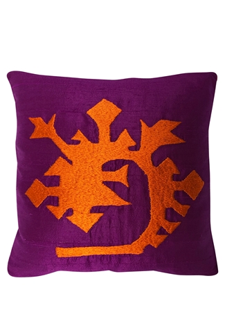 Atölye11 Yılan Ejder Motifli 25x25 İpek Dekoratif Yastık Çok Renkli Atölye11 Yılan Ejder Motifli 25x25 İpek Dekoratif Yastık Çok Renkli