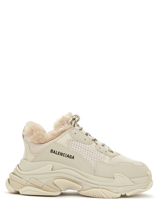 Balenciaga Kadın Triple S Fake Fur Bej Sneaker 36 EU Balenciaga Kadın Triple S Fake Fur Bej Sneaker 36 EU