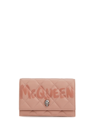 Alexander McQueen Kadın Pembe Kapitoneli Deri Omuz Çantası EU Alexander McQueen Kadın Pembe Kapitoneli Deri Omuz Çantası EU