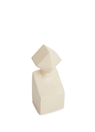 GARDECO The Muses Small Geometrik Formlu Seramik Obje Beyaz GARDECO The Muses Small Geometrik Formlu Seramik Obje Beyaz