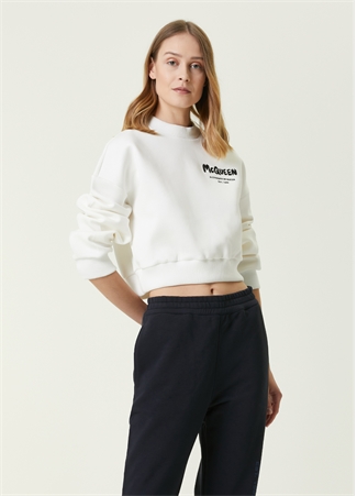 Alexander McQueen Kadın Beyaz Dik Yaka Logolu Crop Sweatshirt 42 IT Alexander McQueen Kadın Beyaz Dik Yaka Logolu Crop Sweatshirt 42 IT