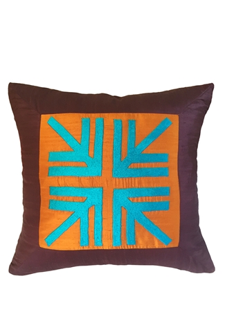 Atölye11 Muska Nazarlık Mor 50x50 cm İpek Dekoratif Yastık Çok Renkli Atölye11 Muska Nazarlık Mor 50x50 cm İpek Dekoratif Yastık Çok Renkli