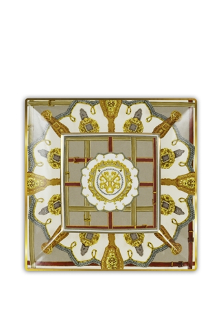 Baci Milano Horses Desenli Porselen Tabak Gri Baci Milano Horses Desenli Porselen Tabak Gri