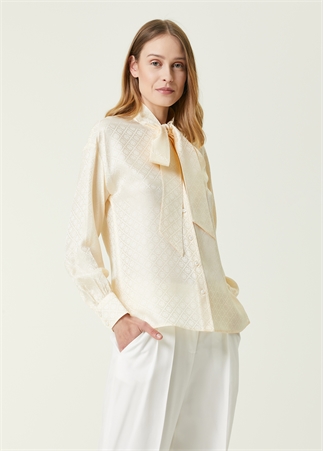 Tory Burch Kadın Krem Yakası Bağcıklı Logolu İpek Bluz Bej 8 US Tory Burch Kadın Krem Yakası Bağcıklı Logolu İpek Bluz Bej 8 US