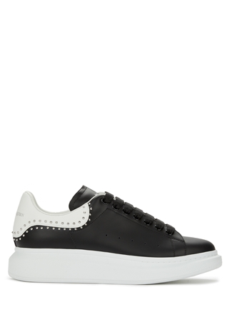 Alexander McQueen Erkek Oversize Siyah Beyaz Logolu Deri Sneaker 39.5 EU Alexander McQueen Erkek Oversize Siyah Beyaz Logolu Deri Sneaker 39.5 EU