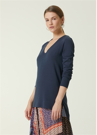 Beymen Club Kadın Lacivert V Yaka Oval Kesim Bol Kazak S Beymen Club Kadın Lacivert V Yaka Oval Kesim Bol Kazak S