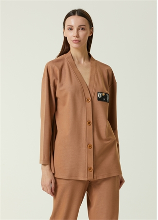 Agaleevic Kadın Camel V Yaka Patch Detaylı Hırka Kahverengi S EU Agaleevic Kadın Camel V Yaka Patch Detaylı Hırka Kahverengi S EU