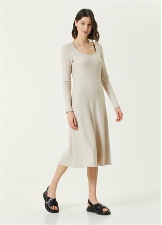 Vince Kadın Ekru U Yaka Ribli Midi Elbise Bej S EU Vince Kadın Ekru U Yaka Ribli Midi Elbise Bej S EU