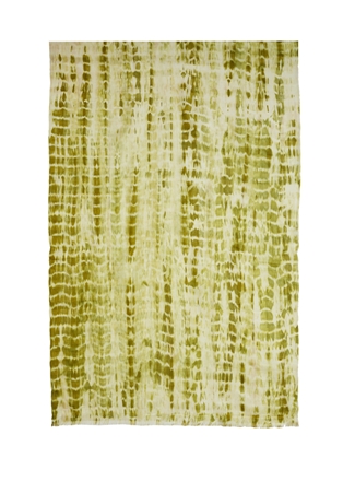 Imannoor Kadın Krem Yeşil Batik Desenli İpek Şal EU Imannoor Kadın Krem Yeşil Batik Desenli İpek Şal EU