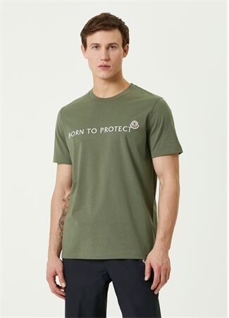 Moncler Erkek Haki Slogan Baskılı T-shirt Yeşil S EU