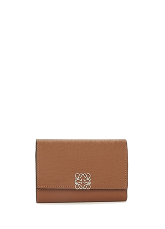 Loewe Kadın Small Anagram Taba Deri Cüzdan Turuncu EU Loewe Kadın Small Anagram Taba Deri Cüzdan Turuncu EU