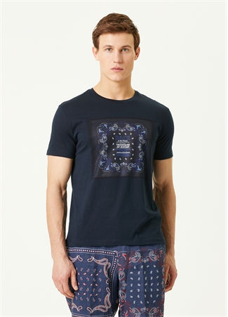 Etro Erkek Lacivert Etnik Desenli T-shirt S EU Etro Erkek Lacivert Etnik Desenli T-shirt S EU