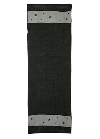 Beymen Collection Kadın Siyah İşleme Detaylı Yün Şal EU Beymen Collection Kadın Siyah İşleme Detaylı Yün Şal EU