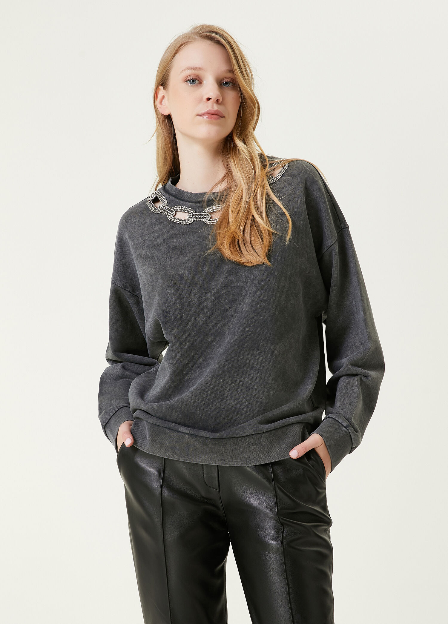 Beymen Club - Anthracite Collar Chain-Detailed Sweatshirt