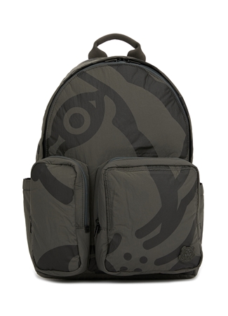 Kenzo Erkek Antrasit Desenli Cep Detaylı Sırt Çantası Gri EU Kenzo Erkek Antrasit Desenli Cep Detaylı Sırt Çantası Gri EU