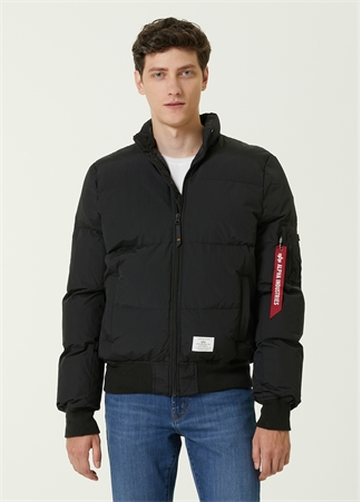 Alpha Industries Erkek Siyah Dik Yaka Logolu Mont S EU Alpha Industries Erkek Siyah Dik Yaka Logolu Mont S EU