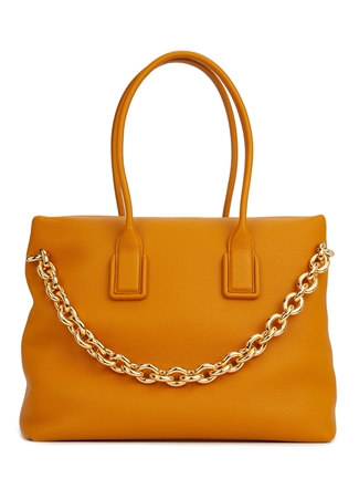 Bottega Veneta Kadın Hardal Zincir Detaylı Deri Çanta Turuncu EU Bottega Veneta Kadın Hardal Zincir Detaylı Deri Çanta Turuncu EU