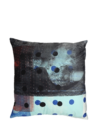 Yazzma Mavi Gri Kurukafa Desenli 50x50 cm Kadife Yastık Çok Renkli Yazzma Mavi Gri Kurukafa Desenli 50x50 cm Kadife Yastık Çok Renkli